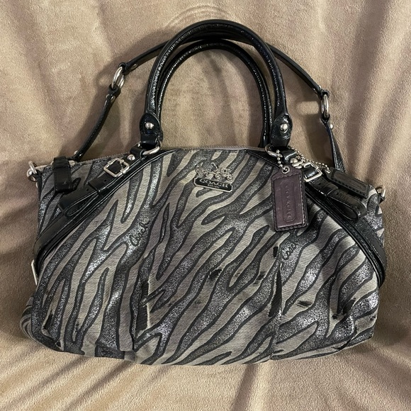 Coach | Bags | Coach Black And Silver Zebra Print Canvas Purse 0 ...